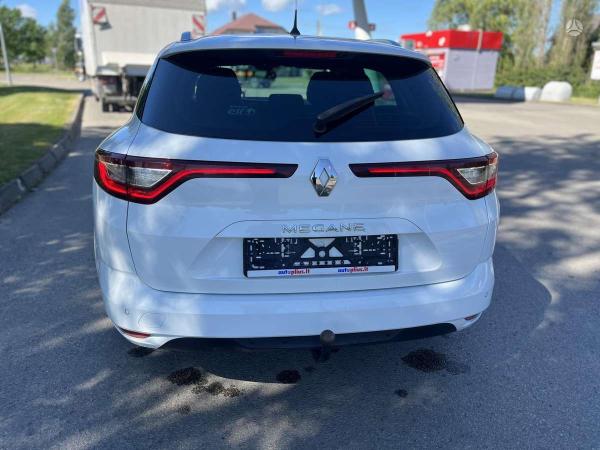 Balts Renault Megane 2019 Tauragė, ar dzinēja tilpumu 1.30 L un nobraukumu 191 tūkst. km par 5600 €, foto 9 vietnē AUTOMOTO.COM.LV