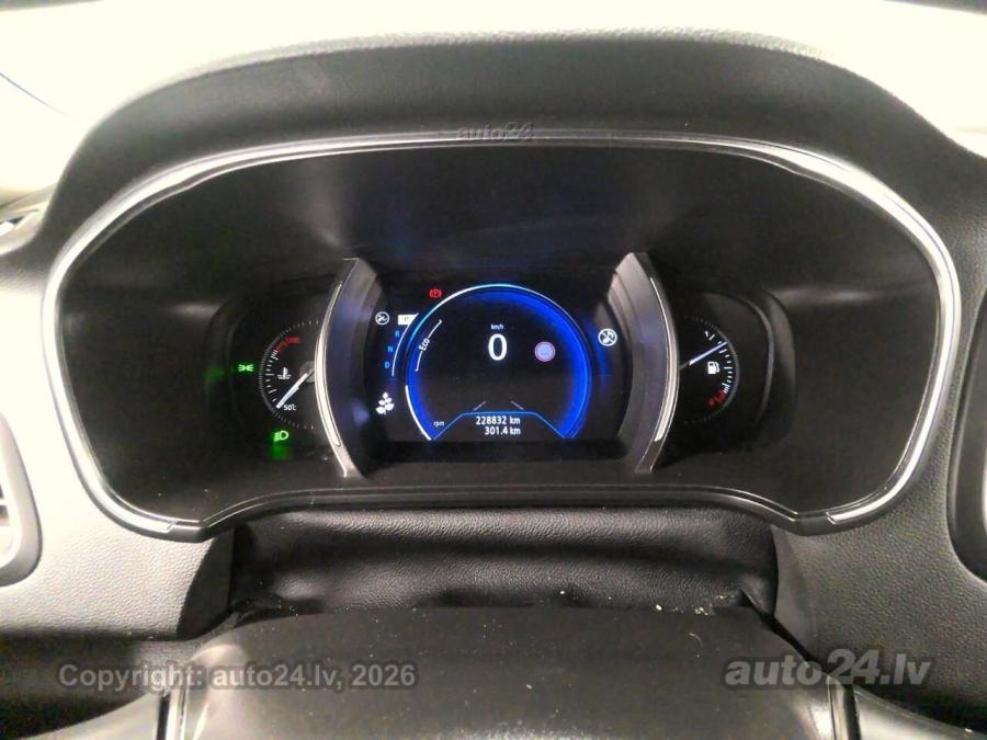 Balts Renault Megane 2019 Pērnava, ar dzinēja tilpumu 1.50 L un nobraukumu 228 tūkst. km par 7300 €, foto 5 vietnē AUTOMOTO.COM.LV