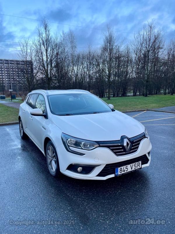 White Renault Megane 2020 in Tallinn, with an engine capacity of 1.50 L and mileage of 66 thousand km for 14490 €, photo 1 on AUTOMOTO.COM.LV