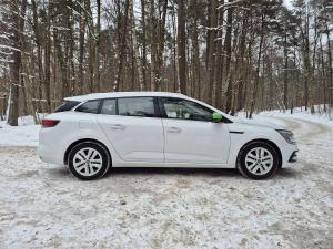 White Renault Megane 2020 in Silute, with an engine capacity of 1.50 L and mileage of 320 thousand km for 6999 €, photo 4 on AUTOMOTO.COM.LV
