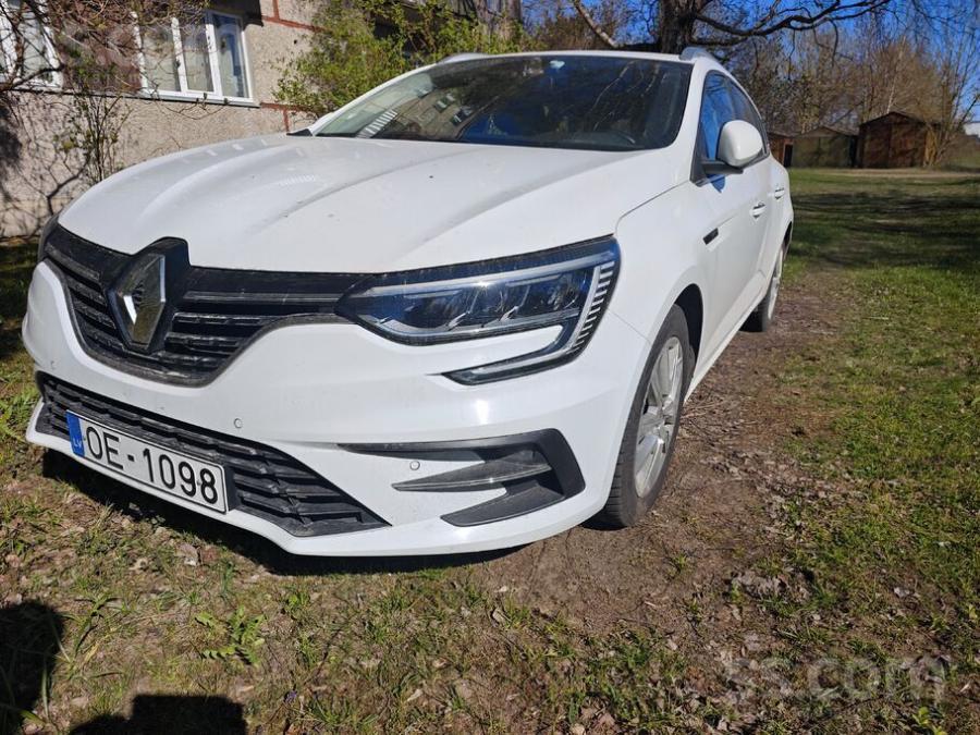 White Renault Megane 2020 in Riga, with an engine capacity of 1.60 L and mileage of 234 thousand km for 11100 €, photo 1 on AUTOMOTO.COM.LV