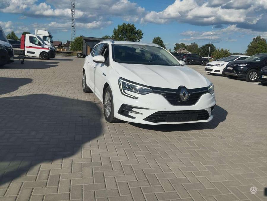 Белый Рено Меган 2020 в Таураге, объемом двигателя 1.50 л и пробегом 117 тыс. км за 8100 €, фото 1 на AUTOMOTO.COM.LV