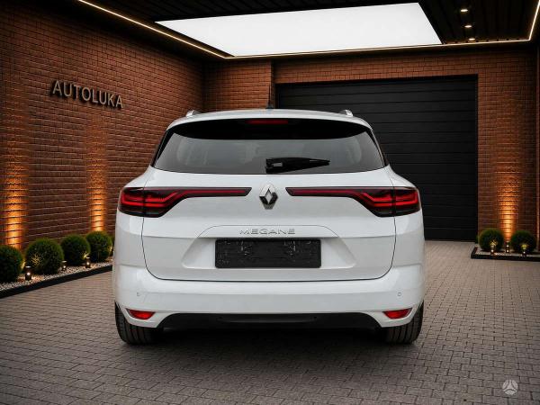Balts Renault Megane 2020 Marijampole, ar dzinēja tilpumu 1.46 L un nobraukumu 190 tūkst. km par 11979 €, foto 6 vietnē AUTOMOTO.COM.LV