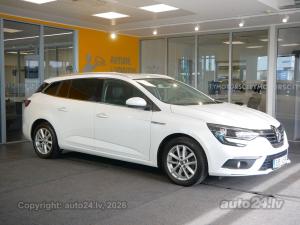 White Renault Megane 2020 in Tallinn, with an engine capacity of 1.30 L and mileage of 114 thousand km for 11990 €, photo  on AUTOMOTO.COM.LV