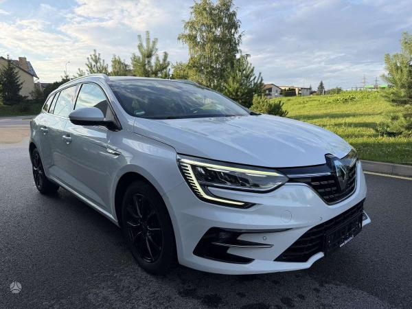 White Renault Megane 2021 in Kaunas, with an engine capacity of 1.46 L and mileage of 166 thousand km for 11700 €, photo 4 on AUTOMOTO.COM.LV
