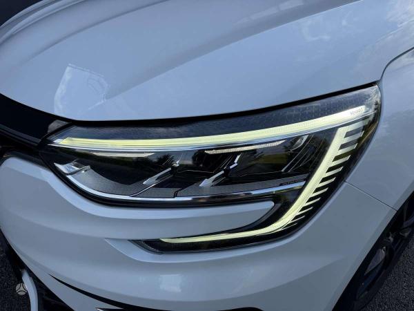 White Renault Megane 2021 in Kaunas, with an engine capacity of 1.46 L and mileage of 166 thousand km for 11700 €, photo 9 on AUTOMOTO.COM.LV