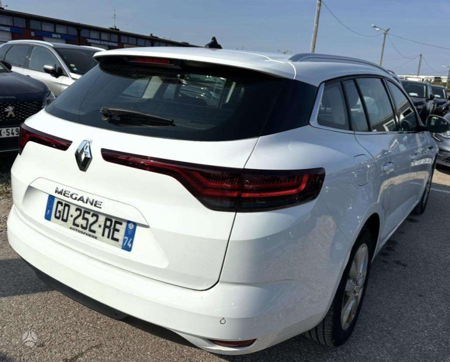 Balts Renault Megane 2021 Viļņa, ar dzinēja tilpumu 1.46 L un nobraukumu 155 tūkst. km par 10405 €, foto 7 vietnē AUTOMOTO.COM.LV
