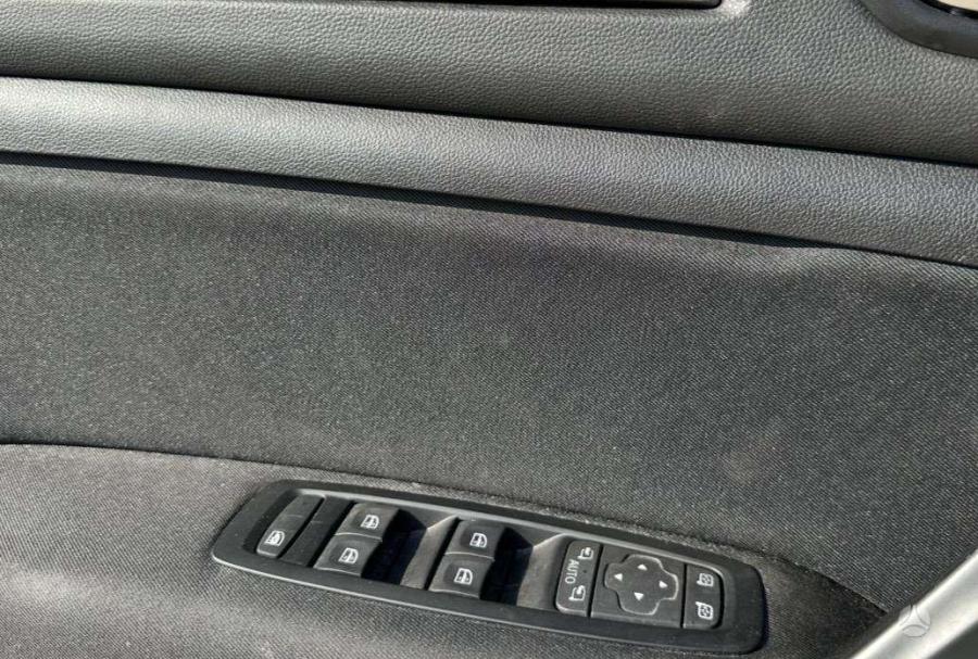 Balts Renault Megane 2021 Viļņa, ar dzinēja tilpumu 1.46 L un nobraukumu 155 tūkst. km par 10405 €, foto 11 vietnē AUTOMOTO.COM.LV