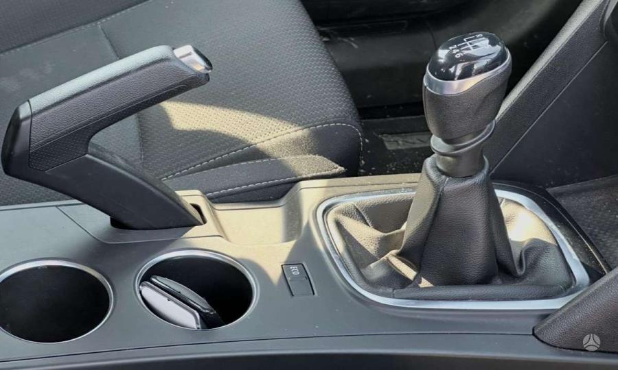 Balts Renault Megane 2021 Viļņa, ar dzinēja tilpumu 1.46 L un nobraukumu 155 tūkst. km par 10405 €, foto 17 vietnē AUTOMOTO.COM.LV
