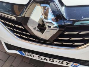 White Renault Megane 2021 in Kalvarija, with an engine capacity of 1.46 L and mileage of 140 thousand km for 12403 €, photo 18 on AUTOMOTO.COM.LV