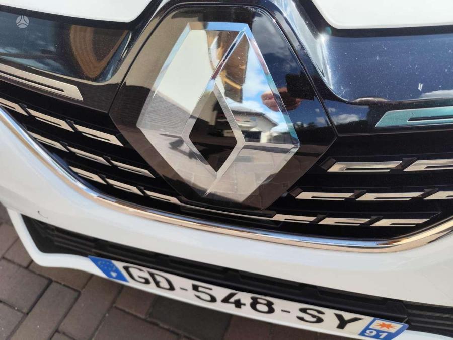 White Renault Megane 2021 in Kalvarija, with an engine capacity of 1.46 L and mileage of 140 thousand km for 12403 €, photo 18 on AUTOMOTO.COM.LV