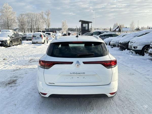 Balts Renault Megane 2022 Tauragė, ar dzinēja tilpumu 1.46 L un nobraukumu 255 tūkst. km par 8500 €, foto 5 vietnē AUTOMOTO.COM.LV