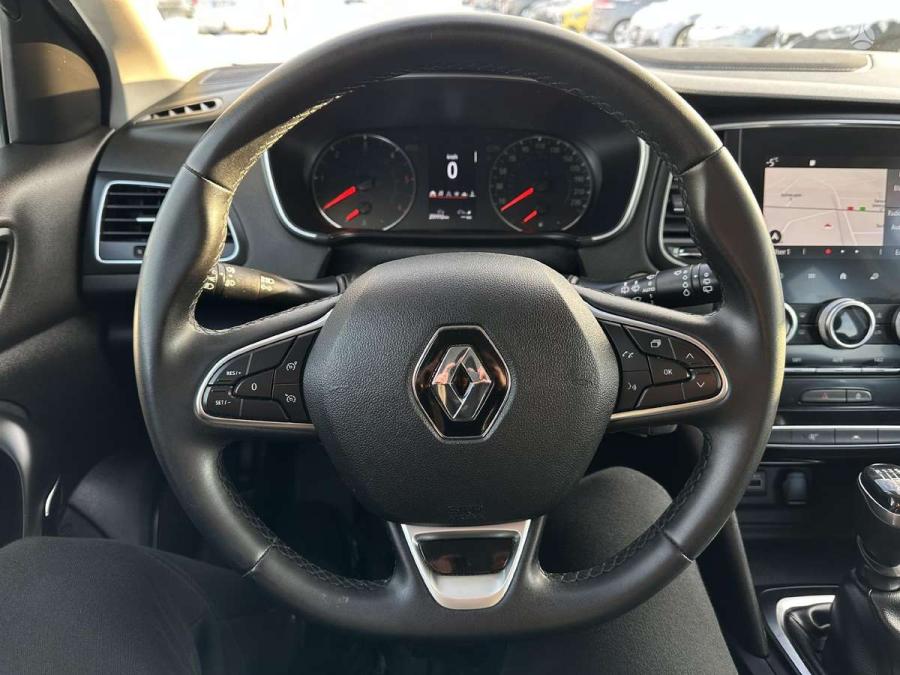 Balts Renault Megane 2022 Tauragė, ar dzinēja tilpumu 1.46 L un nobraukumu 255 tūkst. km par 8500 €, foto 8 vietnē AUTOMOTO.COM.LV