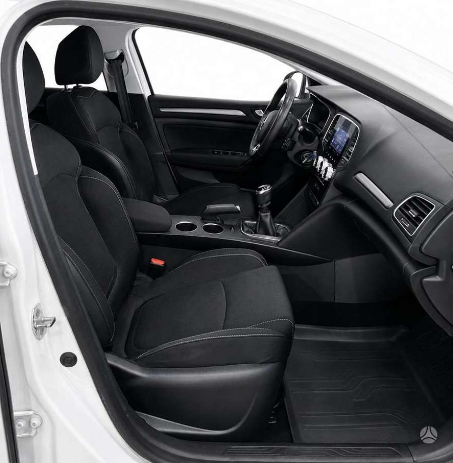 Balts Renault Megane 2022 Kauņa, ar dzinēja tilpumu 1.33 L un nobraukumu 127 tūkst. km par 10900 €, foto 9 vietnē AUTOMOTO.COM.LV