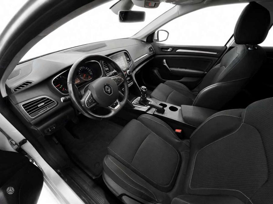Balts Renault Megane 2022 Kauņa, ar dzinēja tilpumu 1.33 L un nobraukumu 127 tūkst. km par 10900 €, foto 11 vietnē AUTOMOTO.COM.LV