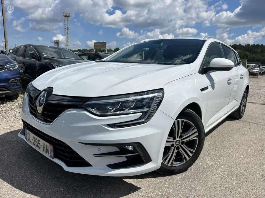 White Renault Megane 2022 in Vilnius, with an engine capacity of 1.46 L and mileage of 199 thousand km for 10889 €, photo 1 on AUTOMOTO.COM.LV