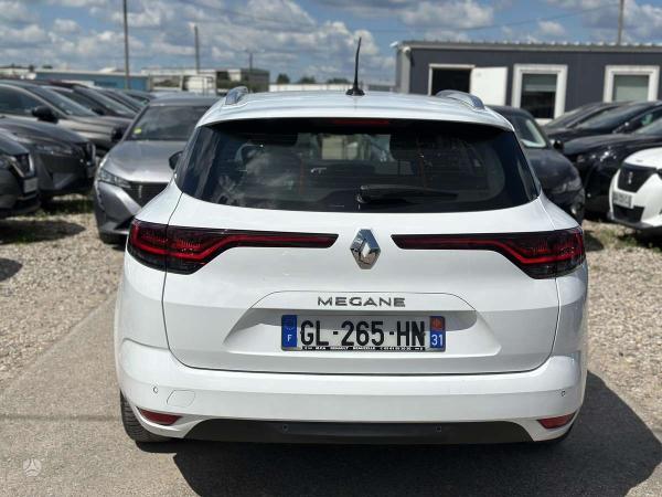 Balts Renault Megane 2022 Viļņa, ar dzinēja tilpumu 1.46 L un nobraukumu 199 tūkst. km par 10889 €, foto 5 vietnē AUTOMOTO.COM.LV