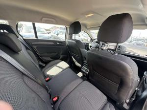 White Renault Megane 2022 in Vilnius, with an engine capacity of 1.46 L and mileage of 199 thousand km for 10889 €, photo 17 on AUTOMOTO.COM.LV