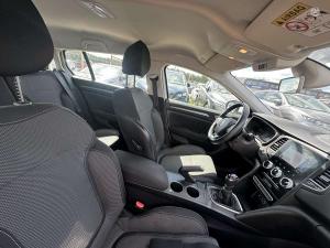 White Renault Megane 2022 in Vilnius, with an engine capacity of 1.46 L and mileage of 199 thousand km for 10889 €, photo 19 on AUTOMOTO.COM.LV