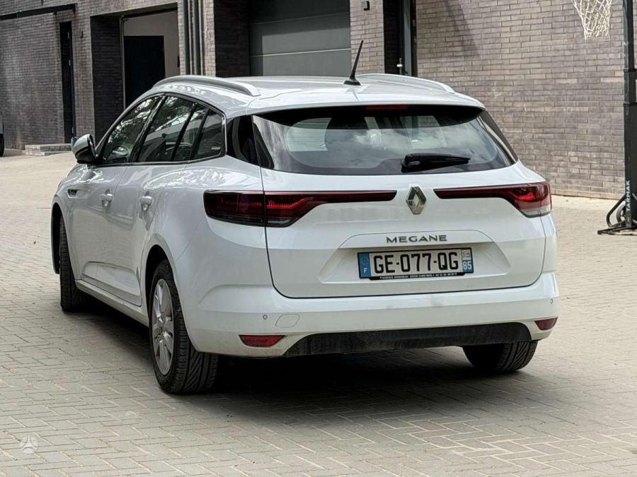 Balts Renault Megane 2022 Viļņa, ar dzinēja tilpumu 1.46 L un nobraukumu 190 tūkst. km par 8300 €, foto 6 vietnē AUTOMOTO.COM.LV