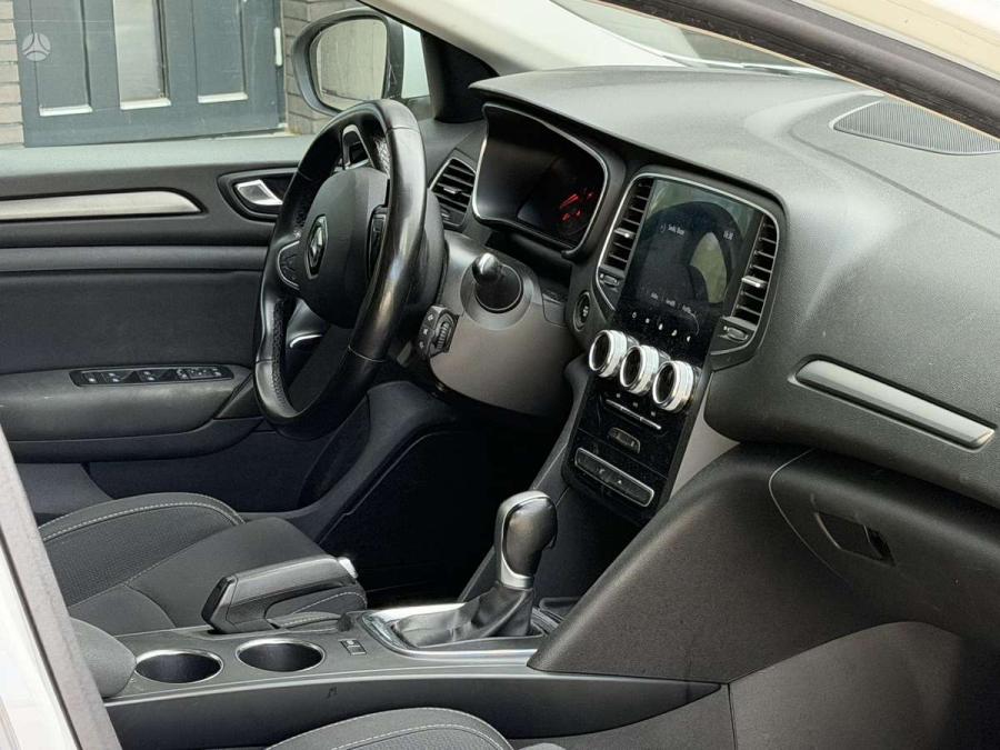 Balts Renault Megane 2022 Viļņa, ar dzinēja tilpumu 1.46 L un nobraukumu 190 tūkst. km par 8300 €, foto 11 vietnē AUTOMOTO.COM.LV