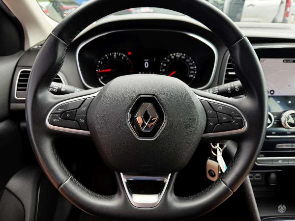 Balts Renault Megane 2022 Kauņa, ar dzinēja tilpumu 1.00 L un nobraukumu 182 tūkst. km par 9500 €, foto 6 vietnē AUTOMOTO.COM.LV
