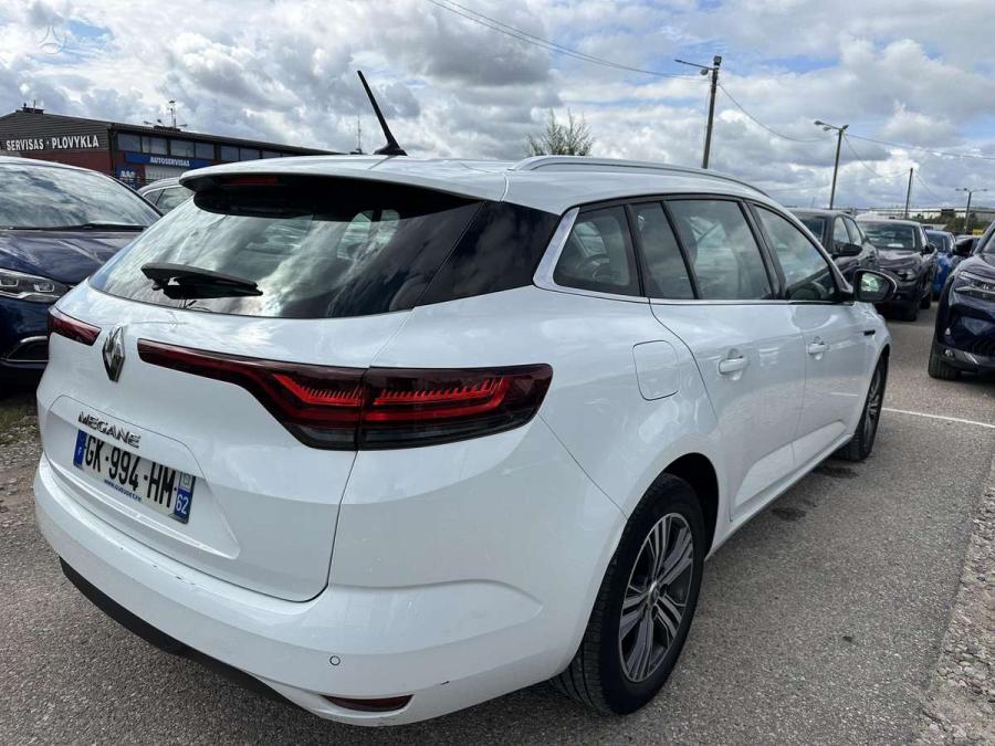 Balts Renault Megane 2022 Viļņa, ar dzinēja tilpumu 1.46 L un nobraukumu 189 tūkst. km par 10284 €, foto 7 vietnē AUTOMOTO.COM.LV