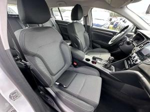 Balts Renault Megane 2022 Viļņa, ar dzinēja tilpumu 1.46 L un nobraukumu 189 tūkst. km par 10284 €, foto 18 vietnē AUTOMOTO.COM.LV
