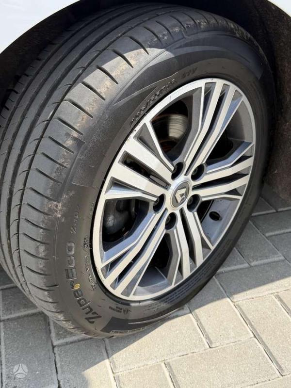 Balts Renault Megane 2022 Tauragė, ar dzinēja tilpumu 1.46 L un nobraukumu 197 tūkst. km par 10285 €, foto 4 vietnē AUTOMOTO.COM.LV