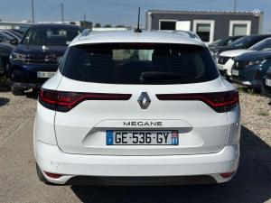 White Renault Megane 2022 in Vilnius, with an engine capacity of 1.46 L and mileage of 186 thousand km for 11252 €, photo 6 on AUTOMOTO.COM.LV