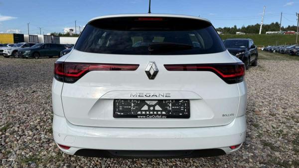 White Renault Megane 2022 in Vilnius, with an engine capacity of 1.46 L and mileage of 200 thousand km for 9559 €, photo 6 on AUTOMOTO.COM.LV