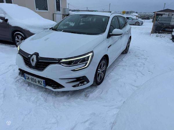Balts Renault Megane 2023 Viļņa, ar dzinēja tilpumu 1.46 L un nobraukumu 140 tūkst. km par 9949 €, foto 3 vietnē AUTOMOTO.COM.LV