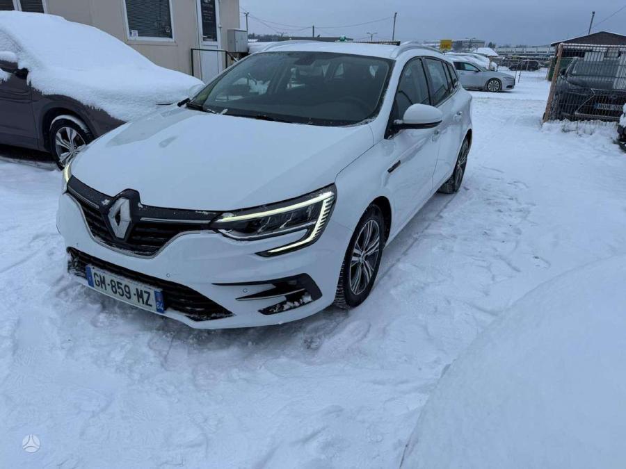 Balts Renault Megane 2023 Viļņa, ar dzinēja tilpumu 1.46 L un nobraukumu 140 tūkst. km par 9949 €, foto 3 vietnē AUTOMOTO.COM.LV