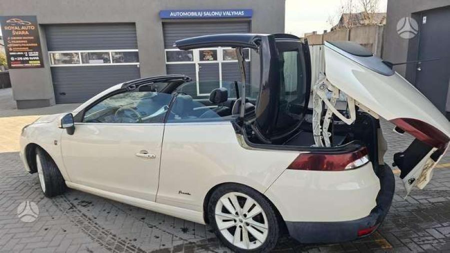 Dzeltens Renault Megane 2013 Tauragė, ar dzinēja tilpumu 1.60 L un nobraukumu 250 tūkst. km par 4250 €, foto 10 vietnē AUTOMOTO.COM.LV