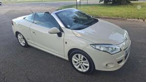 Dzeltens Renault Megane 2013 Tauragė, ar dzinēja tilpumu 1.60 L un nobraukumu 250 tūkst. km par 4250 €, foto 13 vietnē AUTOMOTO.COM.LV