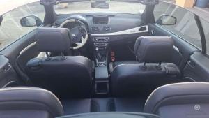 Dzeltens Renault Megane 2013 Tauragė, ar dzinēja tilpumu 1.60 L un nobraukumu 250 tūkst. km par 4250 €, foto 26 vietnē AUTOMOTO.COM.LV
