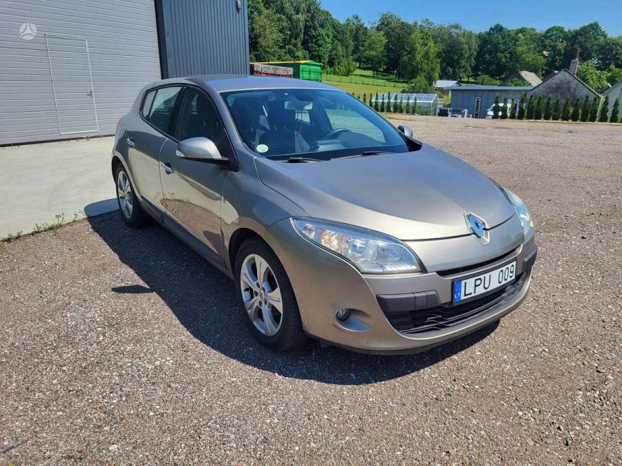 Yellow Renault Megane 2011 in Raseiniai, with an engine capacity of 1.87 L and mileage of 180 thousand km for 2999 €, photo 3 on AUTOMOTO.COM.LV