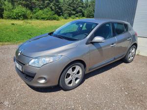 Yellow Renault Megane 2011 in Raseiniai, with an engine capacity of 1.87 L and mileage of 180 thousand km for 2999 €, photo 9 on AUTOMOTO.COM.LV