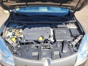 Yellow Renault Megane 2011 in Raseiniai, with an engine capacity of 1.87 L and mileage of 180 thousand km for 2999 €, photo 18 on AUTOMOTO.COM.LV