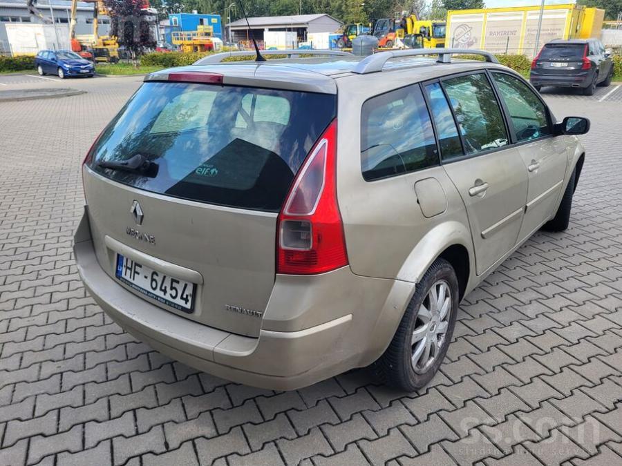 Желтый Рено Меган 2008 в Рига, объемом двигателя 1.50 л и пробегом 270 тыс. км за 1550 €, фото 4 на AUTOMOTO.COM.LV