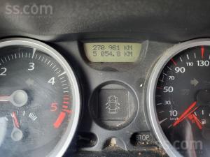 Желтый Рено Меган 2008 в Рига, объемом двигателя 1.50 л и пробегом 270 тыс. км за 1550 €, фото 11 на AUTOMOTO.COM.LV