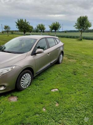 Dzeltens Renault Megane 2010 Panevēža, ar dzinēja tilpumu 1.40 L un nobraukumu 233 tūkst. km par 800 €, foto 3 vietnē AUTOMOTO.COM.LV