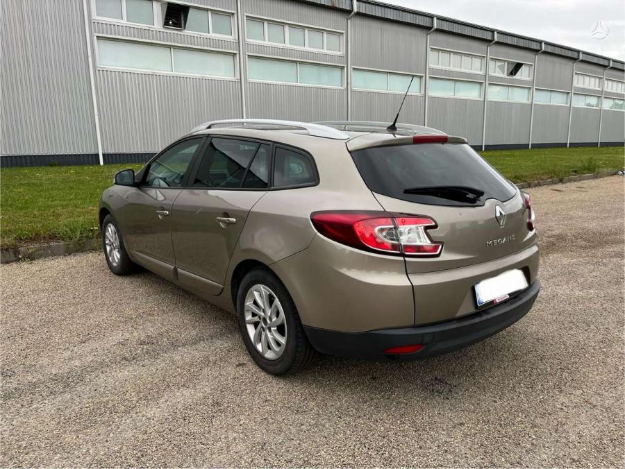 Dzeltens Renault Megane 2013 Tauragė, ar dzinēja tilpumu 1.20 L un nobraukumu 117 tūkst. km par 2900 €, foto 3 vietnē AUTOMOTO.COM.LV