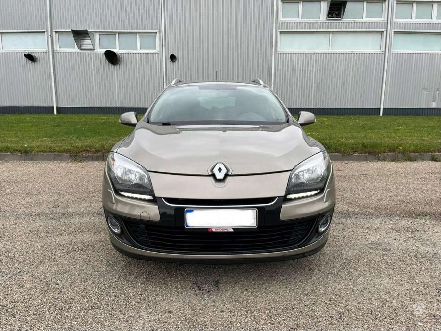 Dzeltens Renault Megane 2013 Tauragė, ar dzinēja tilpumu 1.20 L un nobraukumu 117 tūkst. km par 2900 €, foto 6 vietnē AUTOMOTO.COM.LV