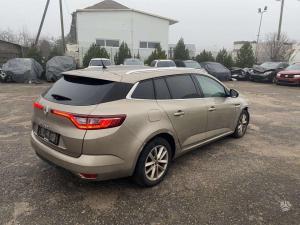 Yellow Renault Megane 2016 in Radviliskis, with an engine capacity of 1.46 L and mileage of 0 thousand km for 3950 €, photo 3 on AUTOMOTO.COM.LV