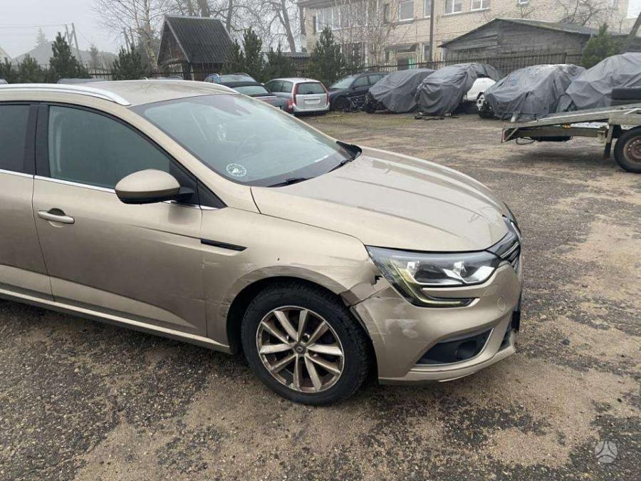 Dzeltens Renault Megane 2016 Radviliškis, ar dzinēja tilpumu 1.46 L un nobraukumu 0 tūkst. km par 4250 €, foto 5 vietnē AUTOMOTO.COM.LV