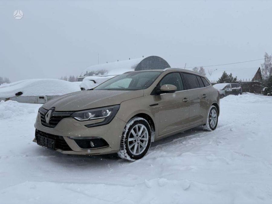 Yellow Renault Megane 2016 in Radviliskis, with an engine capacity of 1.46 L and mileage of 0 thousand km for 4250 €, photo 1 on AUTOMOTO.COM.LV