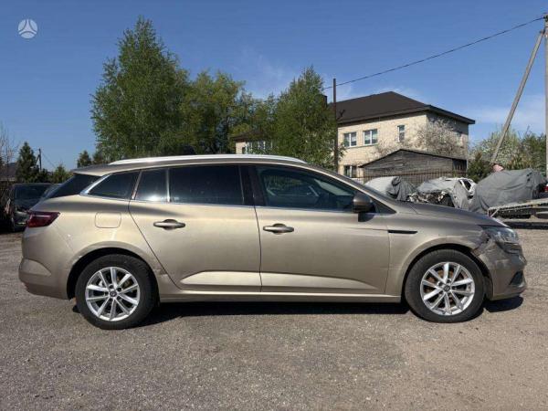 Dzeltens Renault Megane 2016 Radviliškis, ar dzinēja tilpumu 1.46 L un nobraukumu 0 tūkst. km par 3750 €, foto 8 vietnē AUTOMOTO.COM.LV