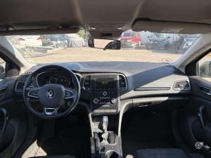 Yellow Renault Megane 2016 in Radviliskis, with an engine capacity of 1.46 L and mileage of 0 thousand km for 3750 €, photo 13 on AUTOMOTO.COM.LV