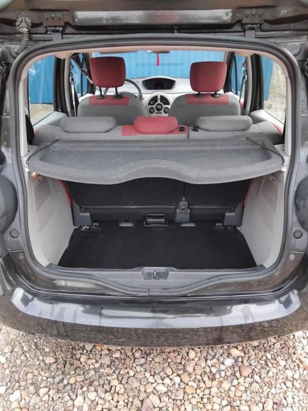 Melns Renault Modus 2005 Šauļi, ar dzinēja tilpumu 1.50 L un nobraukumu 294 tūkst. km par 1050 €, foto 11 vietnē AUTOMOTO.COM.LV